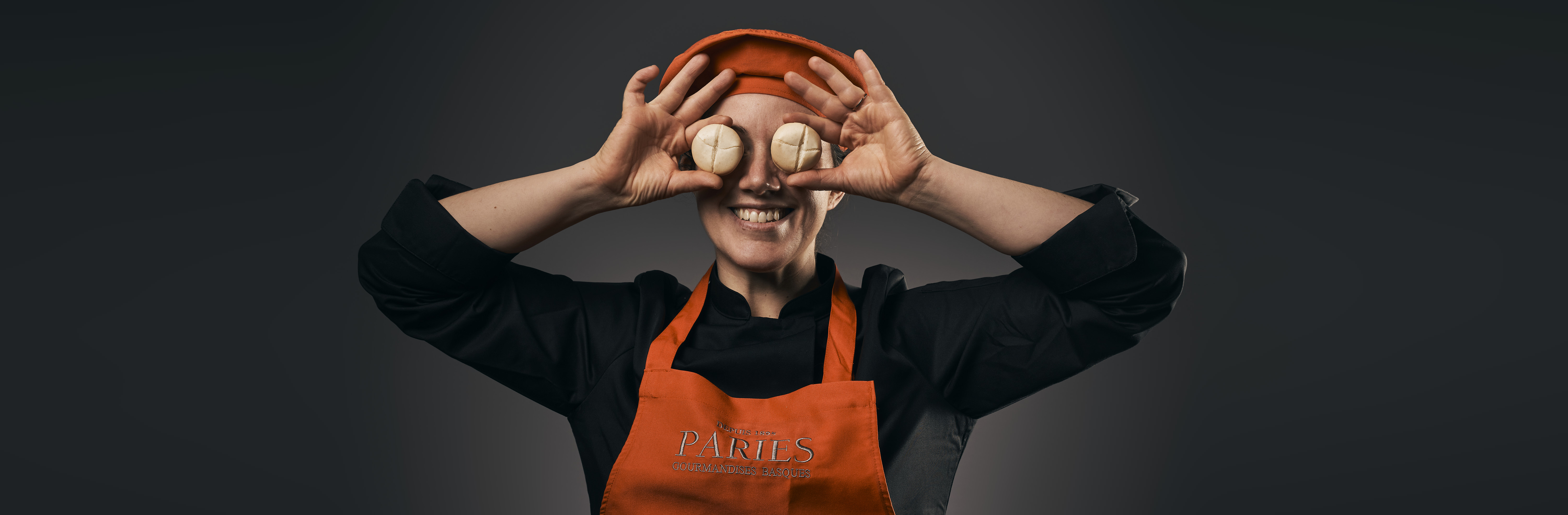 Mouchou® y Macarons – Pastelería Pariès Donostia San Sebastián